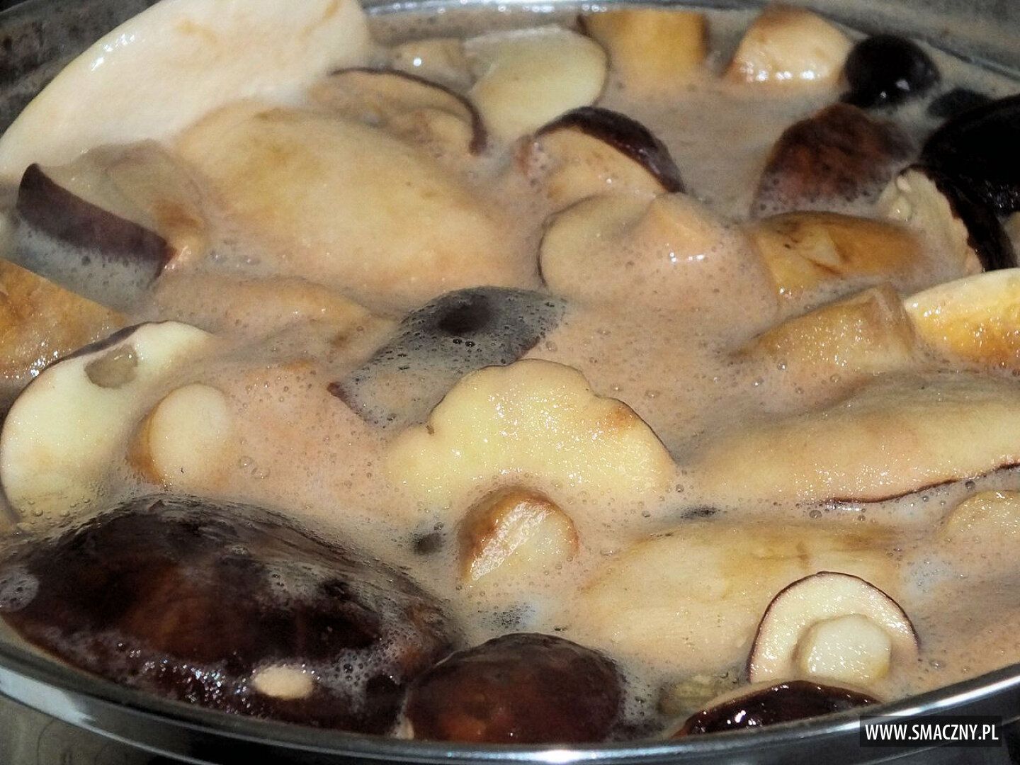Podgrzybki w zalewie octowej - Przepisy kulinarne - Przetwory