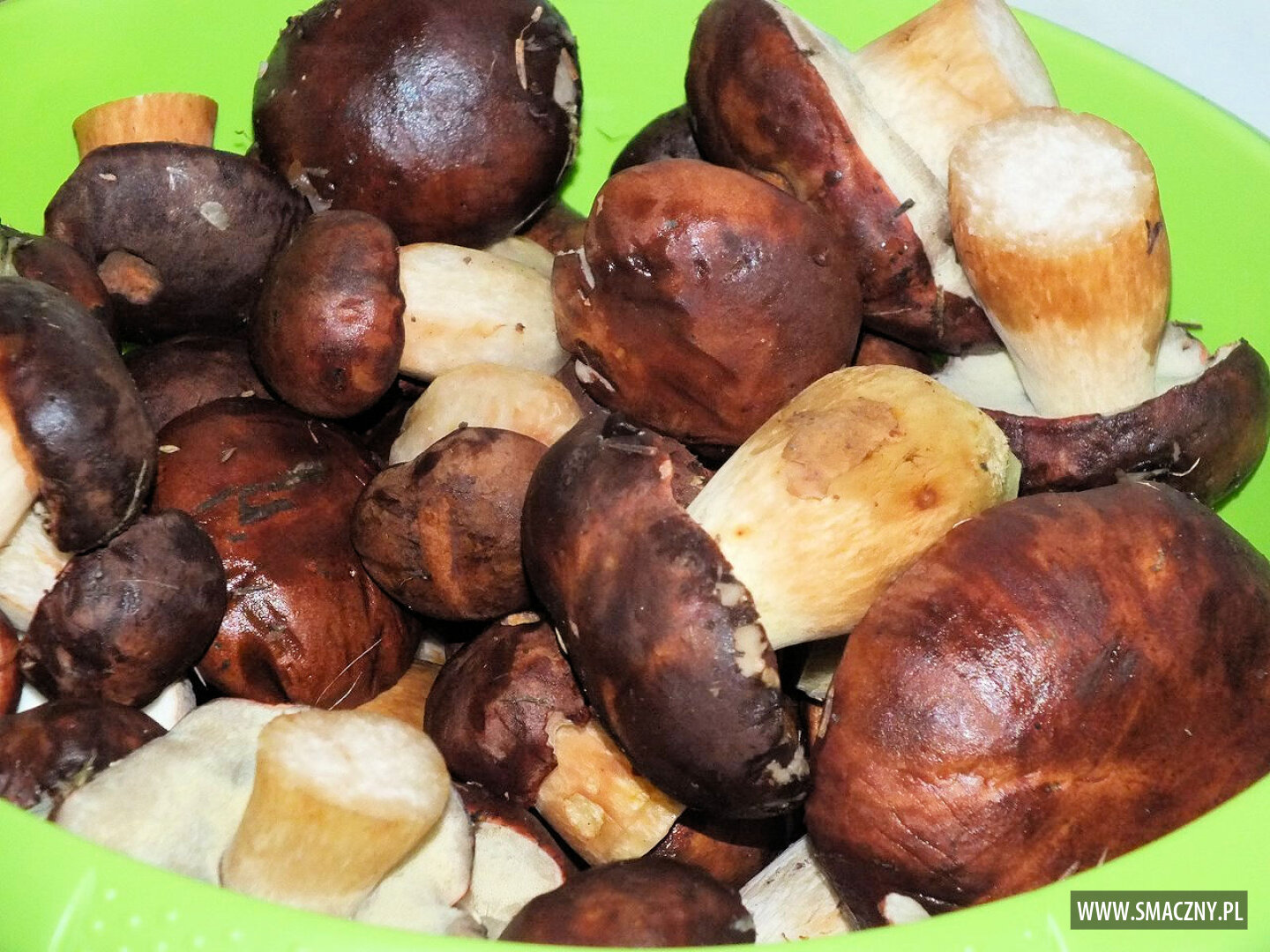 Podgrzybki w zalewie octowej - Przepisy kulinarne - Przetwory