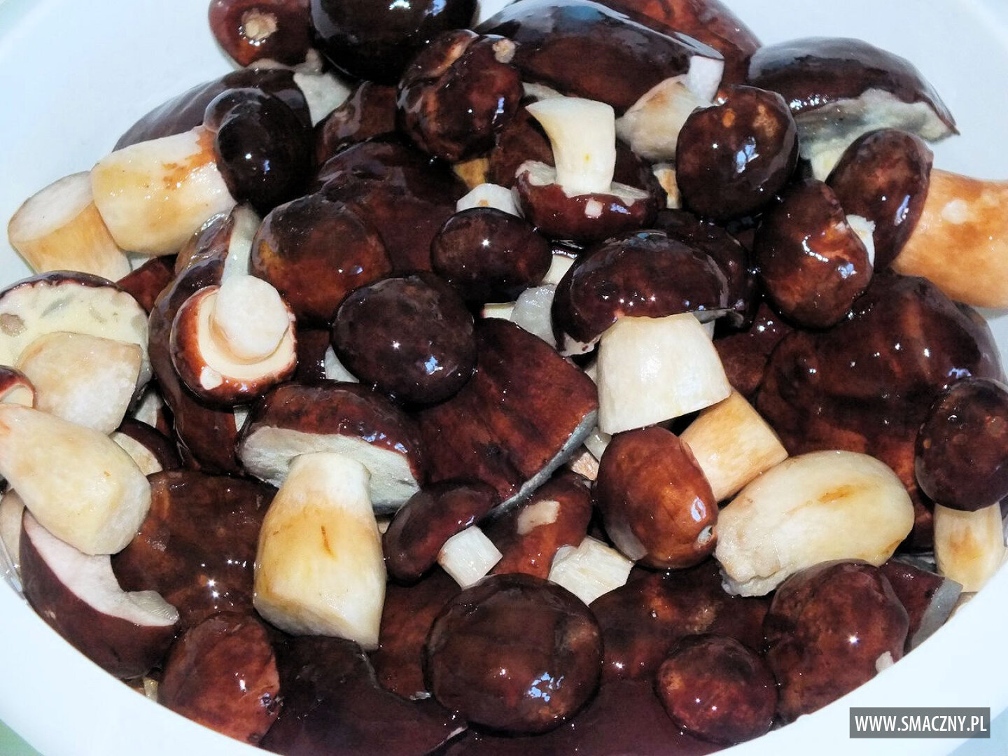 Podgrzybki w zalewie octowej - Przepisy kulinarne - Przetwory