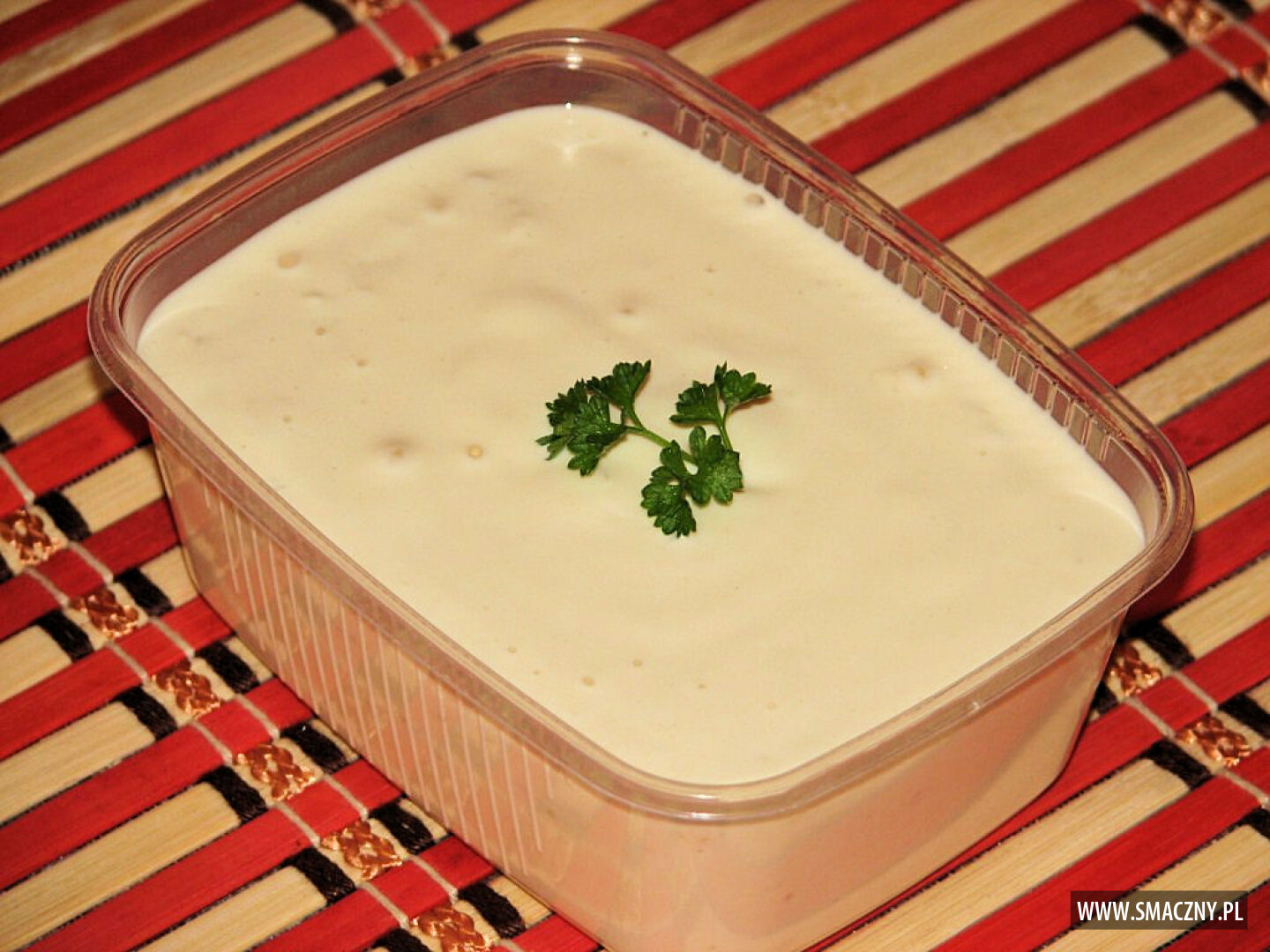 Sosik czosnkowy do pizzy - mega smaczny - Przepisy kulinarne - Przysta