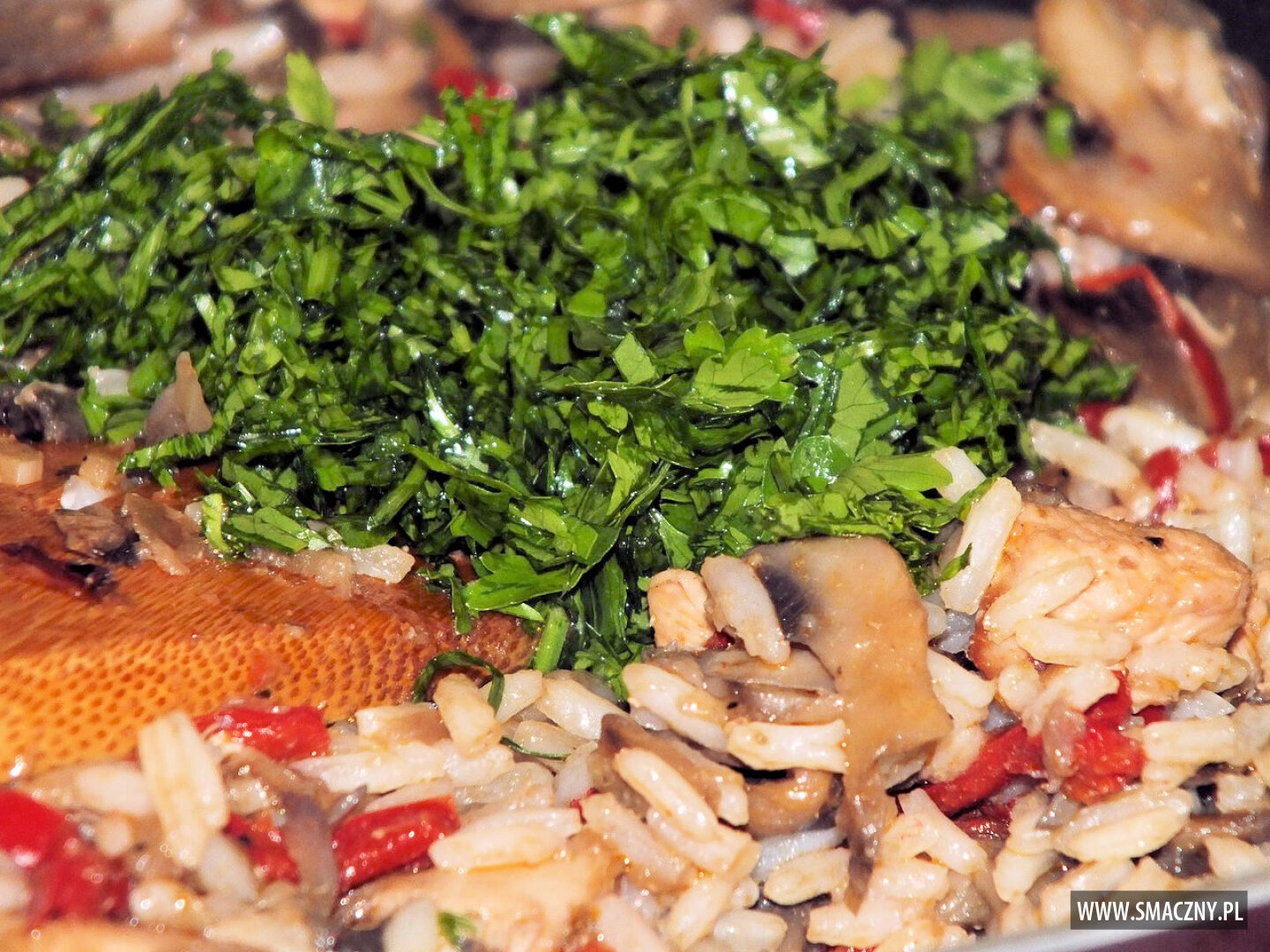 Wakacyjne danie z kurczakiem i ryżem - Przepisy kulinarne - Dania gł